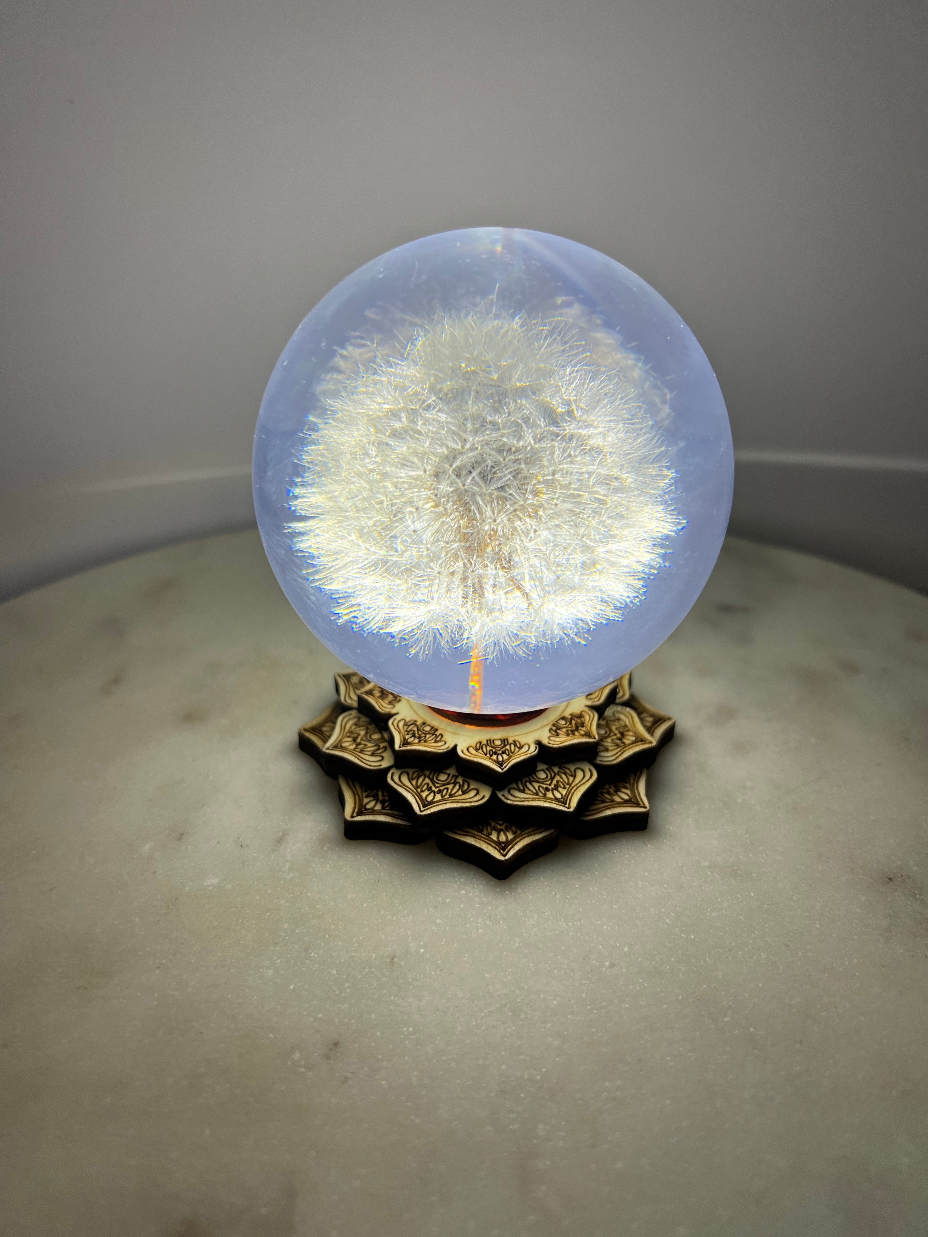 Lotus Wooden (S) White Light Sphere Stand – Essential Clarity